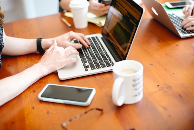 Top 4 SaaS Finance APIs for Payments and Banking Workflows